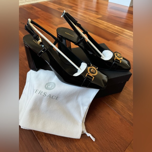 Versace | Shoes | Bnwt Versace Vernice Enamel Sling Back Heel Long ...